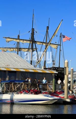 Dockside Boardwalk,Naples,Florida,USA,North America Stock Photo - Alamy