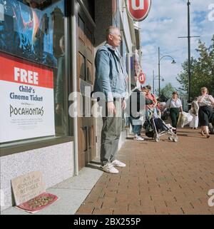 1995, Reading High street, with people shopping in the city centre ...