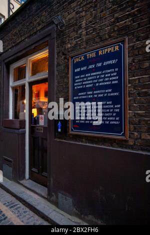 The White Hart Pub, Gunthorpe Street, Jack The Ripper Plaque Stock ...