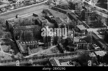 Berlin-Stadt / Spandau / history / 30.4.1986 war criminals' prison in ...