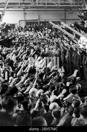 Adolf Hitler and Robert Ley, 1940 Stock Photo - Alamy