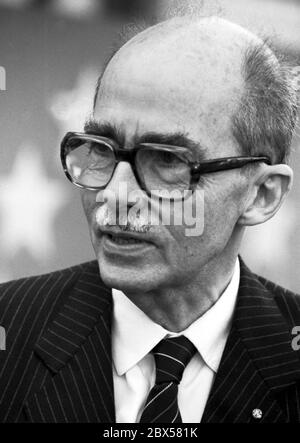 Portrait of Prince Otto Von Habsburg Stock Photo - Alamy