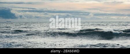 choppy seas on Dorset coast Stock Photo - Alamy