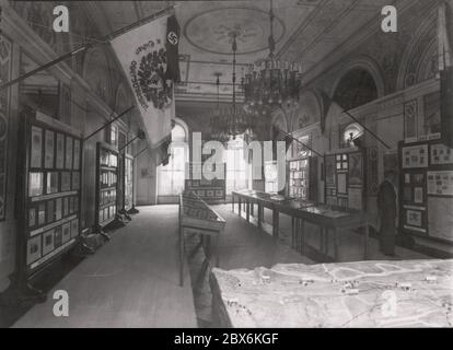 Albert Leo Schlageter memorial plaque Heinrich Hoffmann Photographs ...