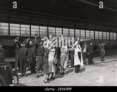 Hitler's arrival at the airport Heinrich Hoffmann Photographs 1933 ...
