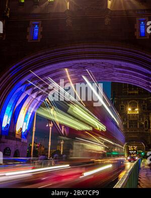 Bus pass London bridge at the Shard, London, UK Stock Photo - Alamy