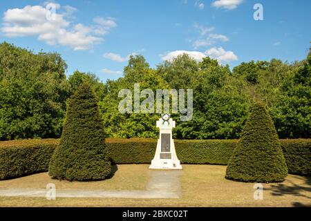 Keston village war memorial Stock Photo - Alamy