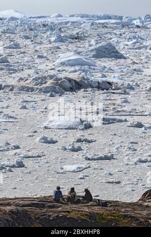 Sermeq Kujalleq Glacier, also Jakobshavn Glacier or known as Ilulissat ...