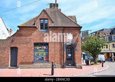 Prestige Pawnbrokers shop in The Lanes Brighton Brighton UK . The shops ...