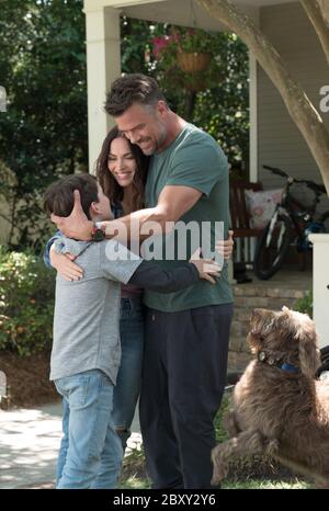 THINK LIKE A DOG, from left: Josh Duhamel, Megan Fox, 2020. ph: Sam ...