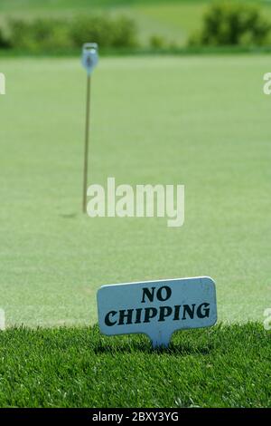 no chipping sign Stock Photo - Alamy