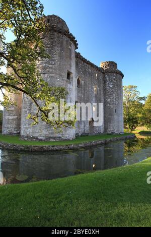 Summer view or the ruins of Nunney Castle, Nunney village, Somerset ...