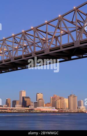 Crescent City Connection Bridge, New Orleans, Louisiana, USA Stock ...