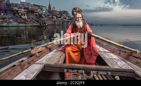 Portrait of sadhu Baba Nondo Somendrah, Varanasi, India Stock Photo - Alamy