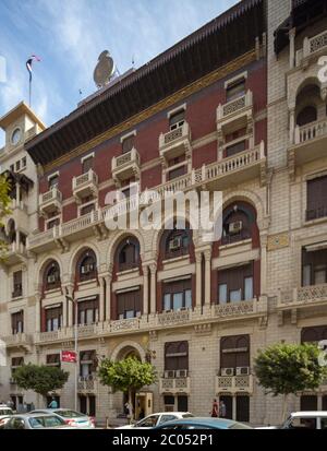 The neo-Mamluk Bank Misr building build by the architect Antonio ...