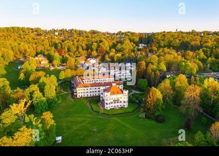 Aerial view of Possenhofen Castle, Possenhofen, Lake Starnberger See ...