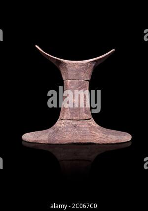 Ancient Egyptian head rest for sleeping on, type 1 . Egyptian Museum ...