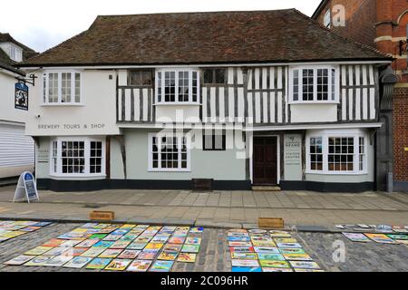 Shepherd Neame brewery shop, Faversham town, Kent County; England; UK ...