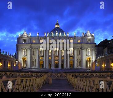 St Peter's Basilica in a lightning storm, The Vatican, 1992 Stock Photo ...