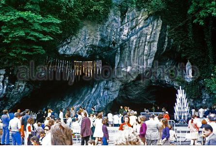 Statue of the Virgin Mary at the Massabielle Grotto in Lourdes, France ...