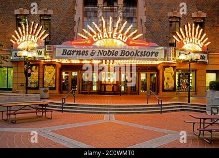 Old Chateau Theatre, Downtown Rochester, Minnesota, USA Stock Photo - Alamy