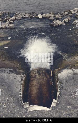 Large concrete stone cement sewer plumbing pipes of large diameter for ...