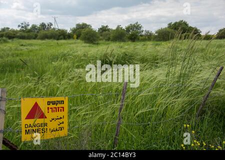 minefield warning sign in Hebrew, English and Arabic, Golan Heights ...