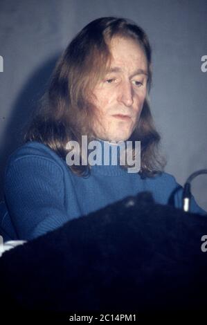 Alan Frost of Wold of Twist live at the Astoria. London, March 27, 1991 ...