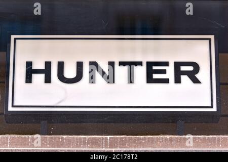 Hunter shop sign in Regent Street Stock Photo - Alamy