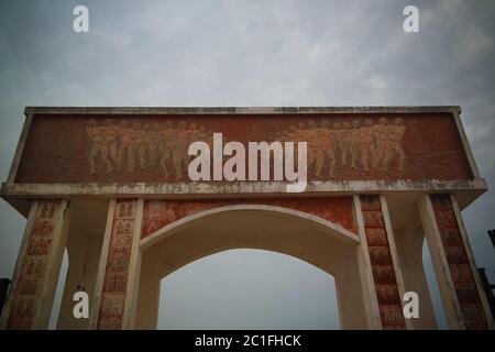 Architecture arch Door of No Return at Ouidah, Benin Stock Photo - Alamy