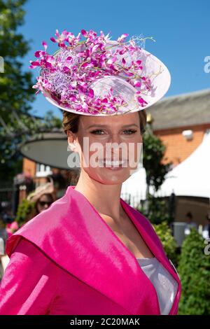 Francesca Cumani Itv Horse Racing Presenter Ebor Festival 2018, York ...