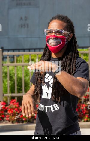 African American Deaf Sign Language Teacher Employee Stock Photo - Alamy
