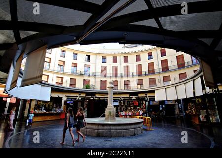 View of the famous circular Redona square in Valencia Stock Photo - Alamy