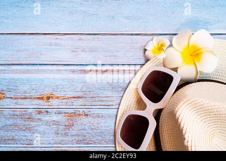 Beautiful summer hat on wooden background Stock Photo - Alamy