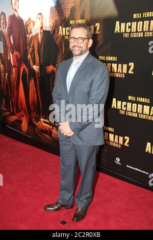 Steve Carell “Brick Tamland” arrives on the ‘burgundy carpet’ for the ...