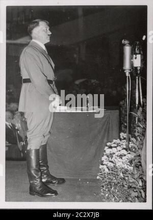 Hitler Heinrich Hoffmann Photographs 1933 Adolf Hitler's official ...