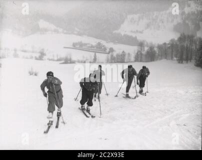 Ski course of the Hitler Youth - reportage Heinrich Hoffmann ...