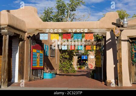 Poco Apoco patio in Old Town,Albuquerque,New Mexico,USA Stock Photo - Alamy