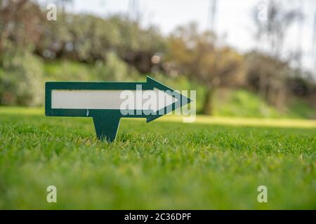 directional sign on golf course Stock Photo - Alamy