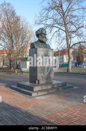 The Karl Marx Monument in Kaliningrad, Russia Stock Photo - Alamy