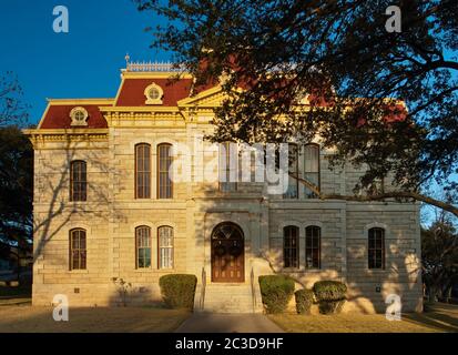 Sutton County Courthouse in Sonora, Edwards Plateau, Texas, USA Stock ...