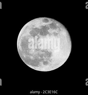 huge super full moon that you can see well even the craters at night ...