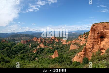 Las Medulas, a Roman gold-mining site. UNESCO world heritage in Castile ...