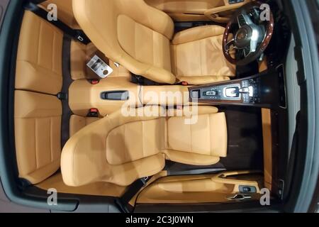 Porsche 911 from above Stock Photo - Alamy