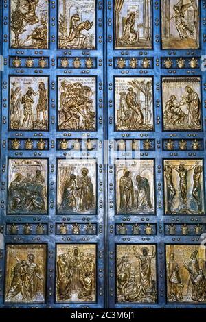 The Holy Door, Porta Sancta, St Peter's Basilica, The Vatican Stock ...