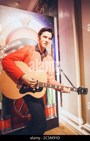 A waxwork of Elvis Presley at The Madame Tussauds museum in Las Vegas ...