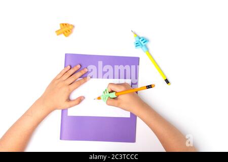 ergonomic training pencil holder, preschooler handwriting, kids ...