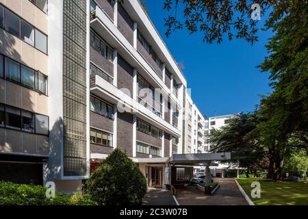 Highpoint Highgate North London. Flats built 1936 to 1938 architect ...