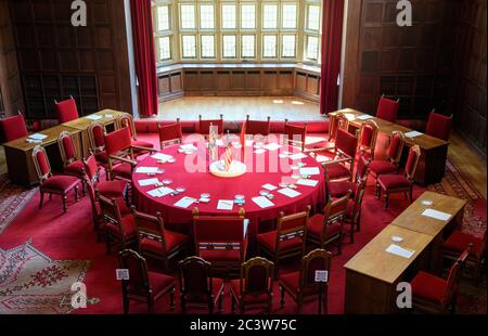 Second Round Table Conference on the future of India (September ...