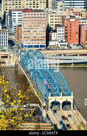 SMITHFIELD BRIDGE MONONGAHELA RIVER PITTSBURGH SKYLINE PENNSYLVANIA USA ...